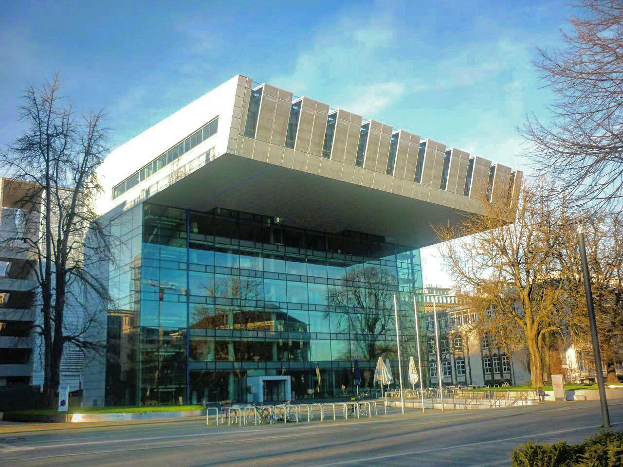 Location – Process Mining Summer School